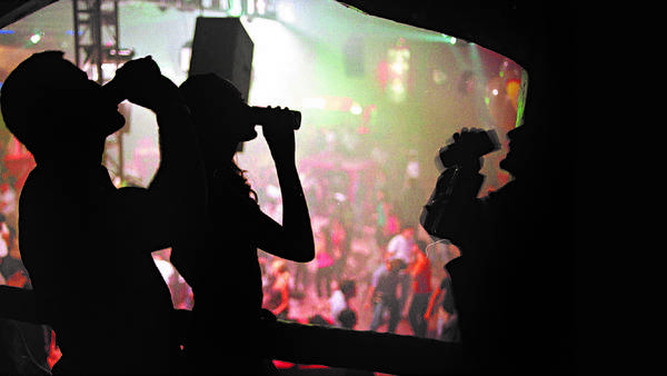 De la previa a la matiné: tienen menos de 14 y el 32% ya toma alcohol ...